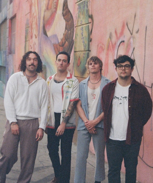 Arms Akimbo Music | Tunefind