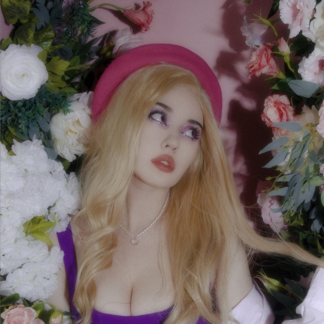 DEAD BLONDE | Tunefind