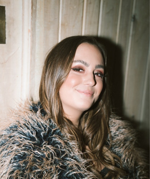 Emily Hearn Music | Tunefind