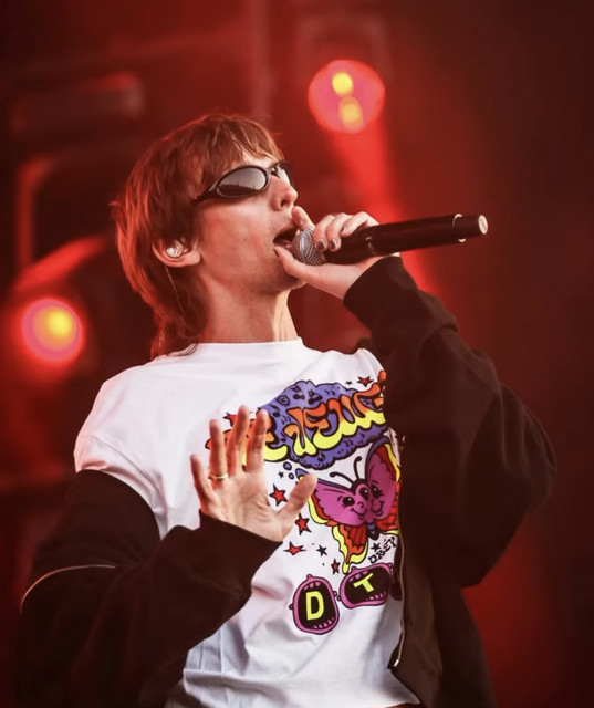 Faberyayo Music | Tunefind