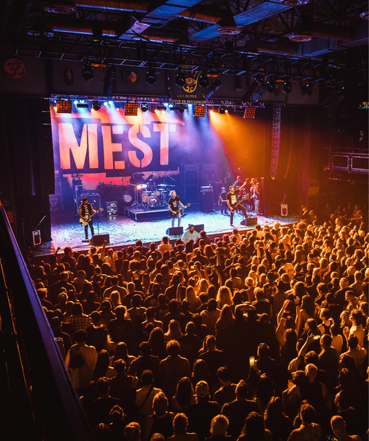 Mest | Tunefind