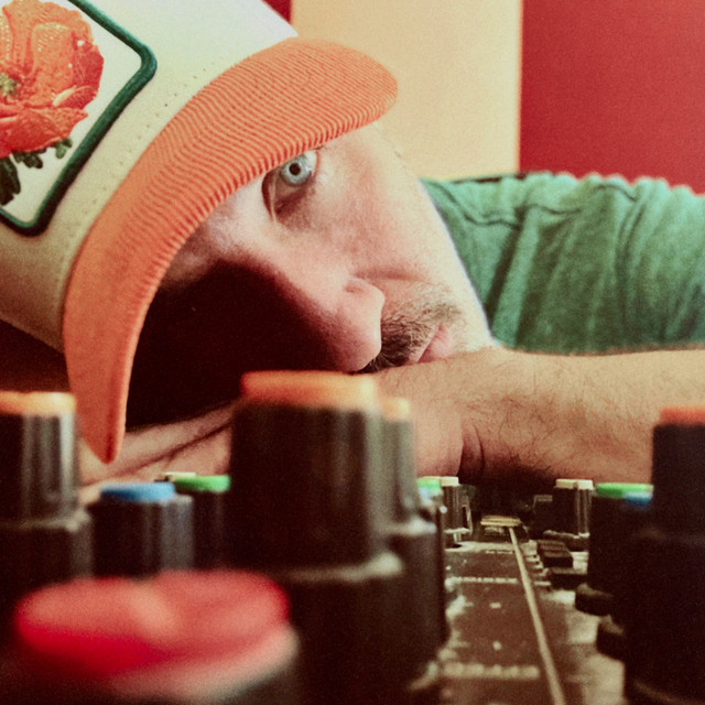 Mike Bloom | Tunefind