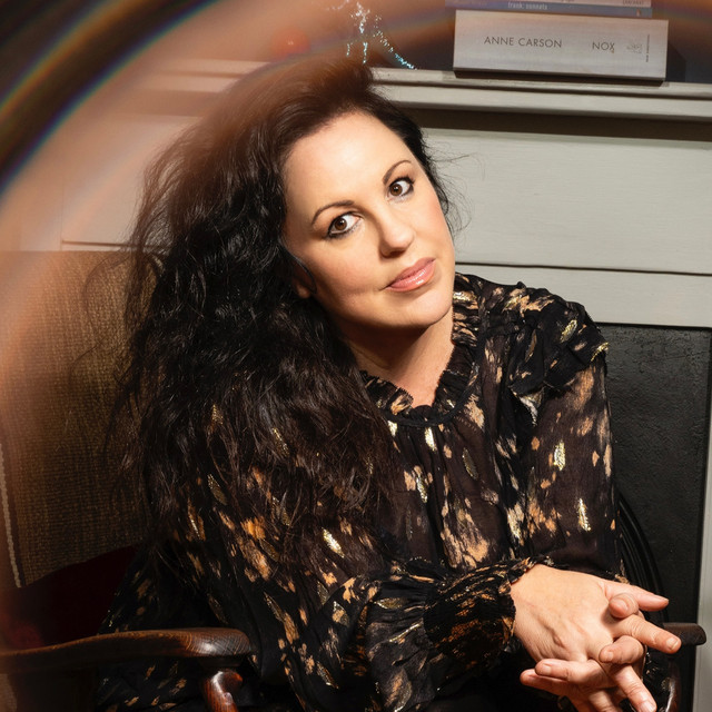 Sarah Gillespie | Tunefind